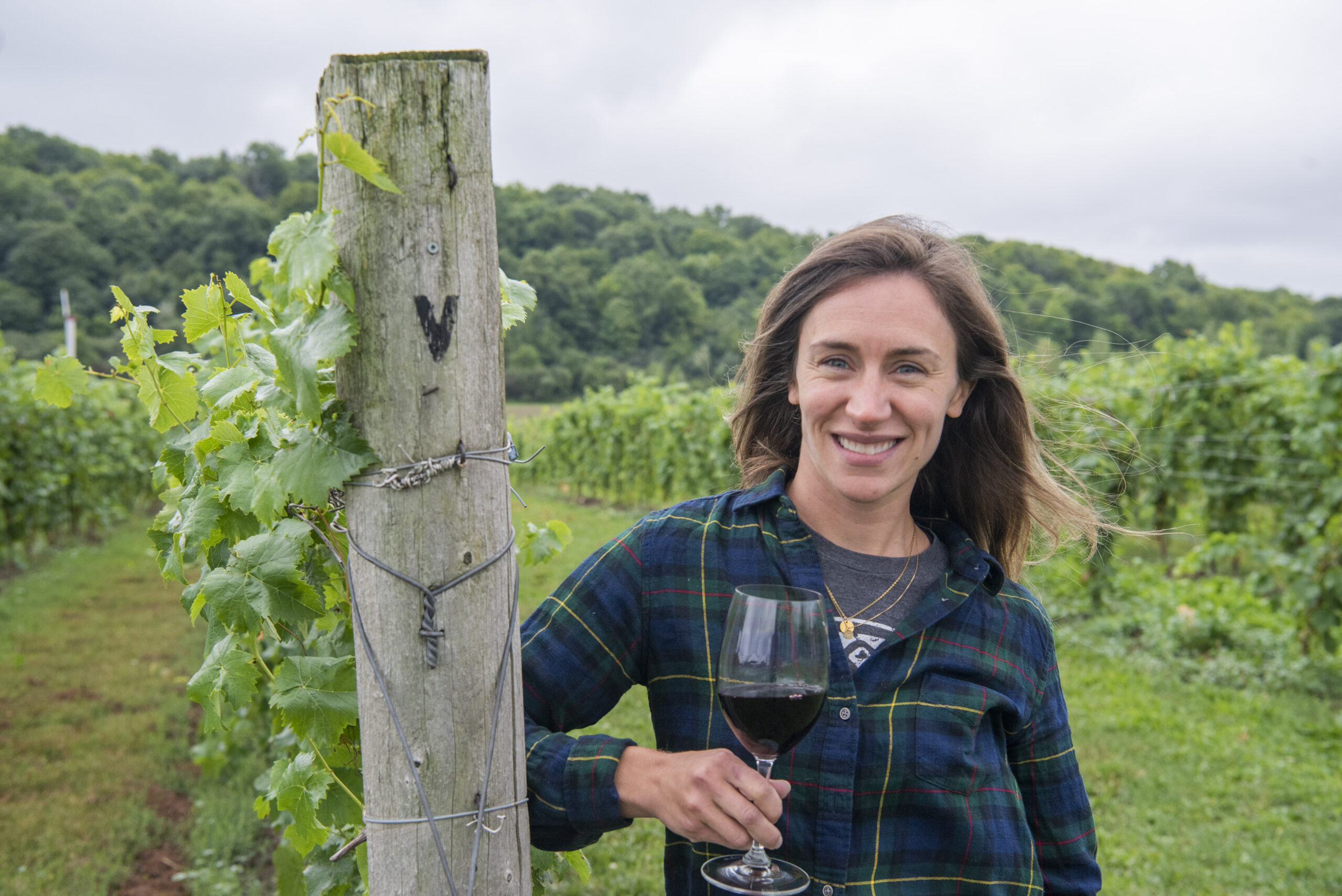Alumna returns as new college winemaker | Encore – Niagara College